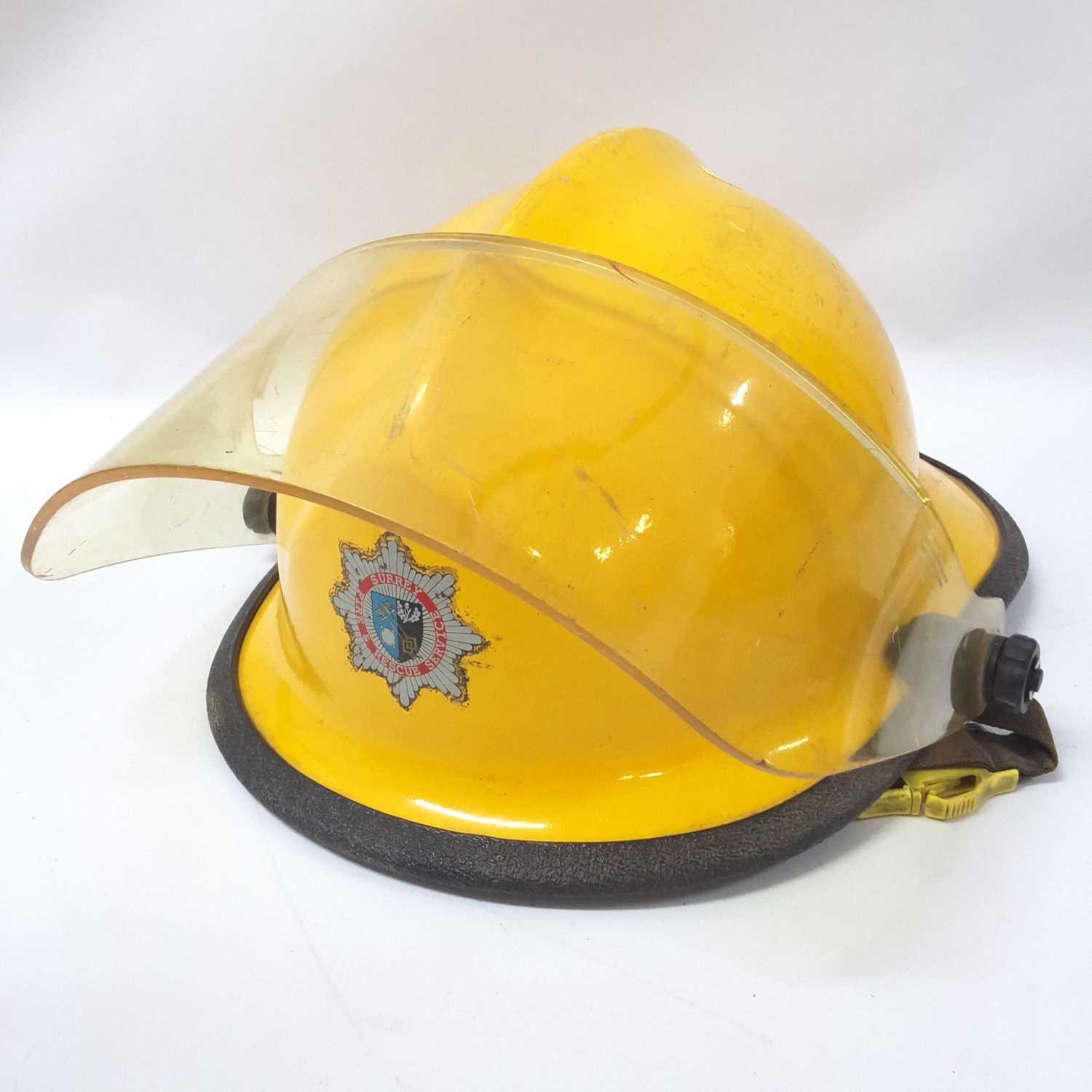 Lot 1349 - FIREMANS HELMET